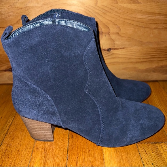 Steve Madden | Shoes | Steve Madden Blue Suede Western Ankle Boots ...
